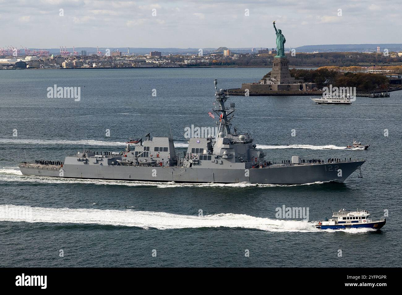 The crew of the Navy’s newest Arleigh Burke-class guided-missile ...