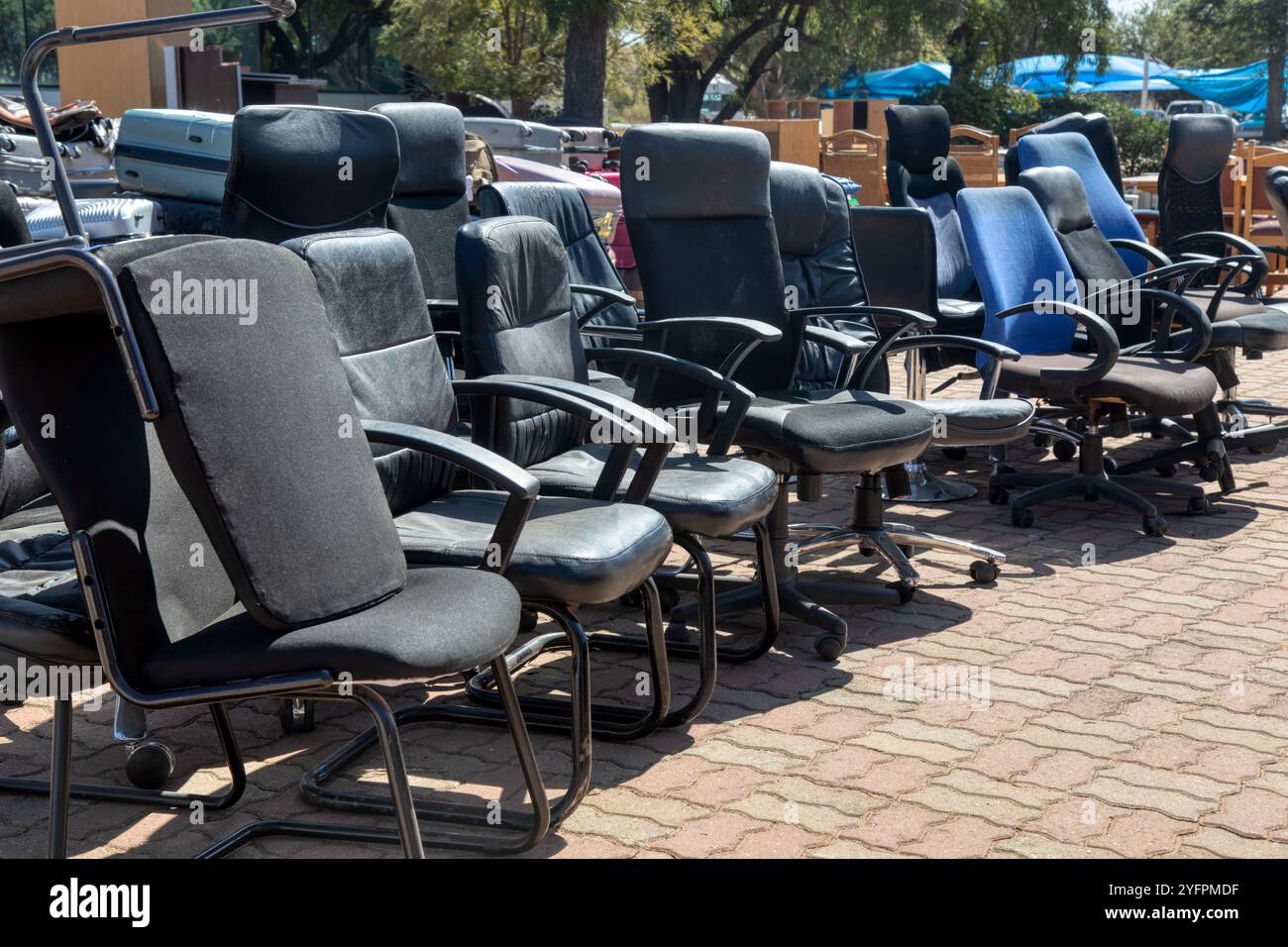 Landfill usa furniture hi-res stock photography and images - Alamy