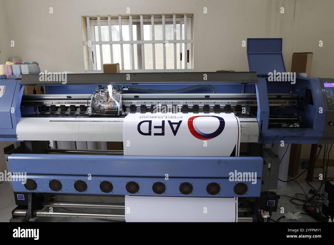 Printing lab hi-res stock photography and images - Alamy