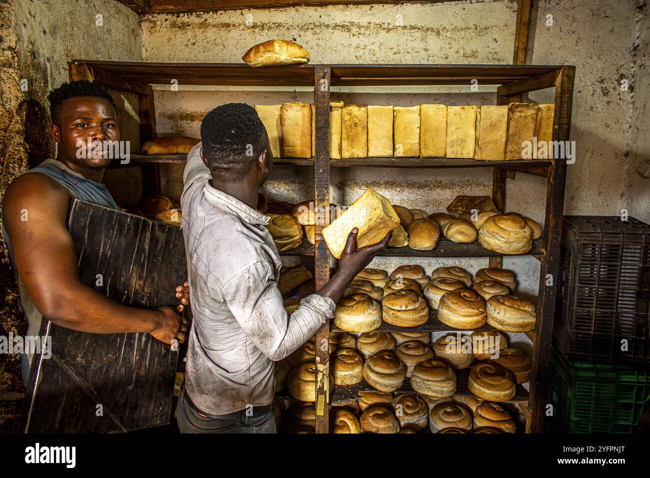 Bakery workers in Bukavu, DRC Stock Photo - Alamy