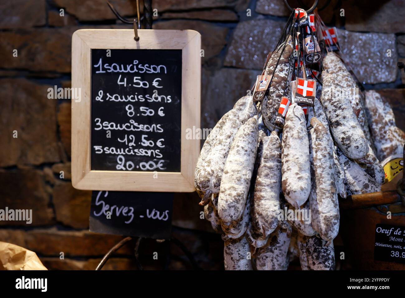 Luxury grocery store. Traditional pork sausage. France Stock Photo - Alamy