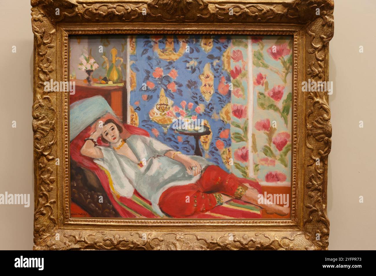 Odalisque a la culotte rouge hi-res stock photography and images - Alamy