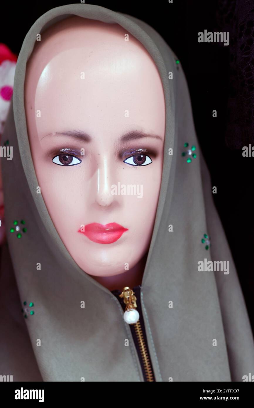 Hijab muslim headwear for ladies in a market. Ampel Arab Quarter ...