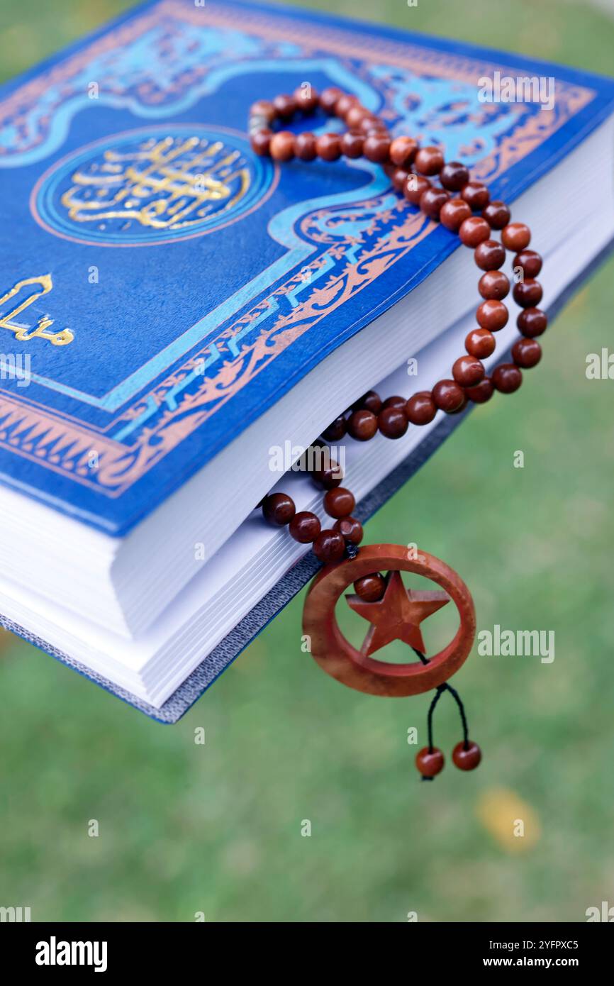 The islamic holy book hi-res stock photography and images - Alamy