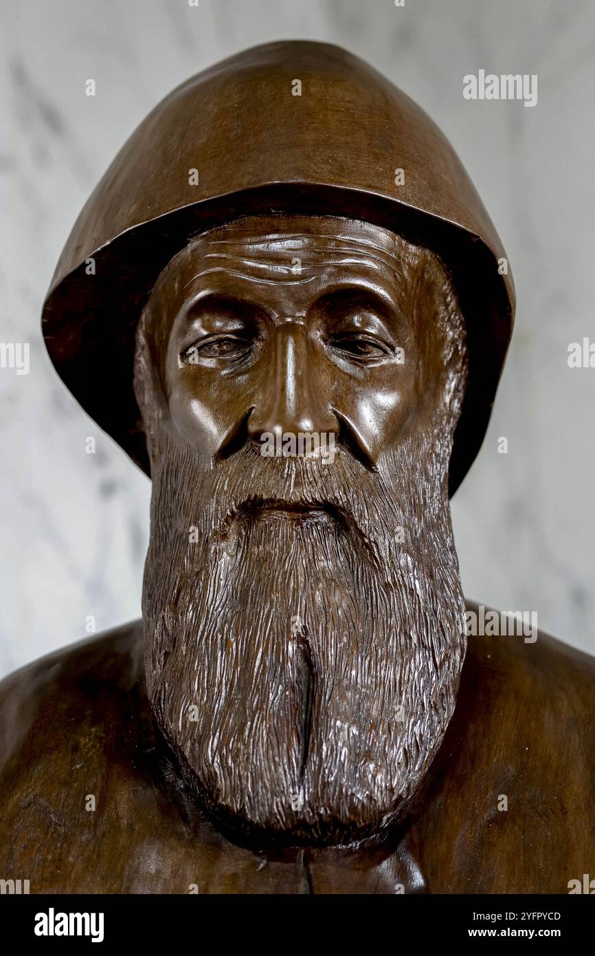 Saint charbel makhlouf hi-res stock photography and images - Alamy