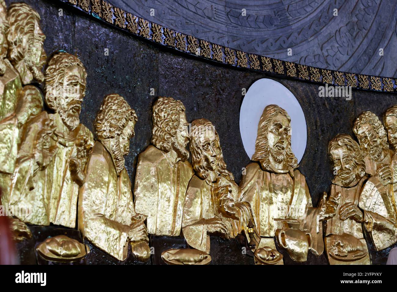 Tan Hoa Church. Jesus offering communion to His Apostles at the Last ...
