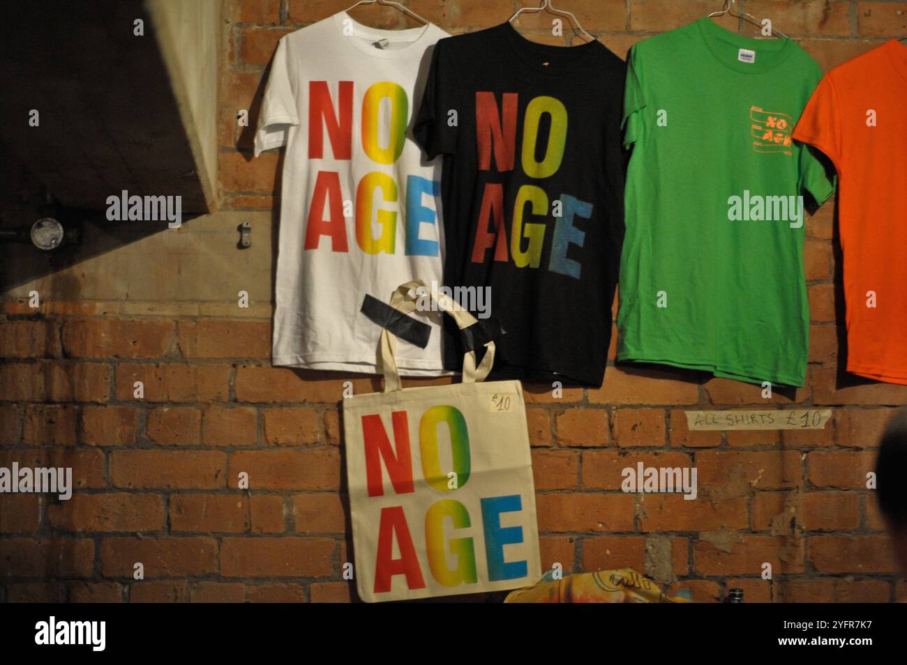 No age band hi-res stock photography and images - Alamy