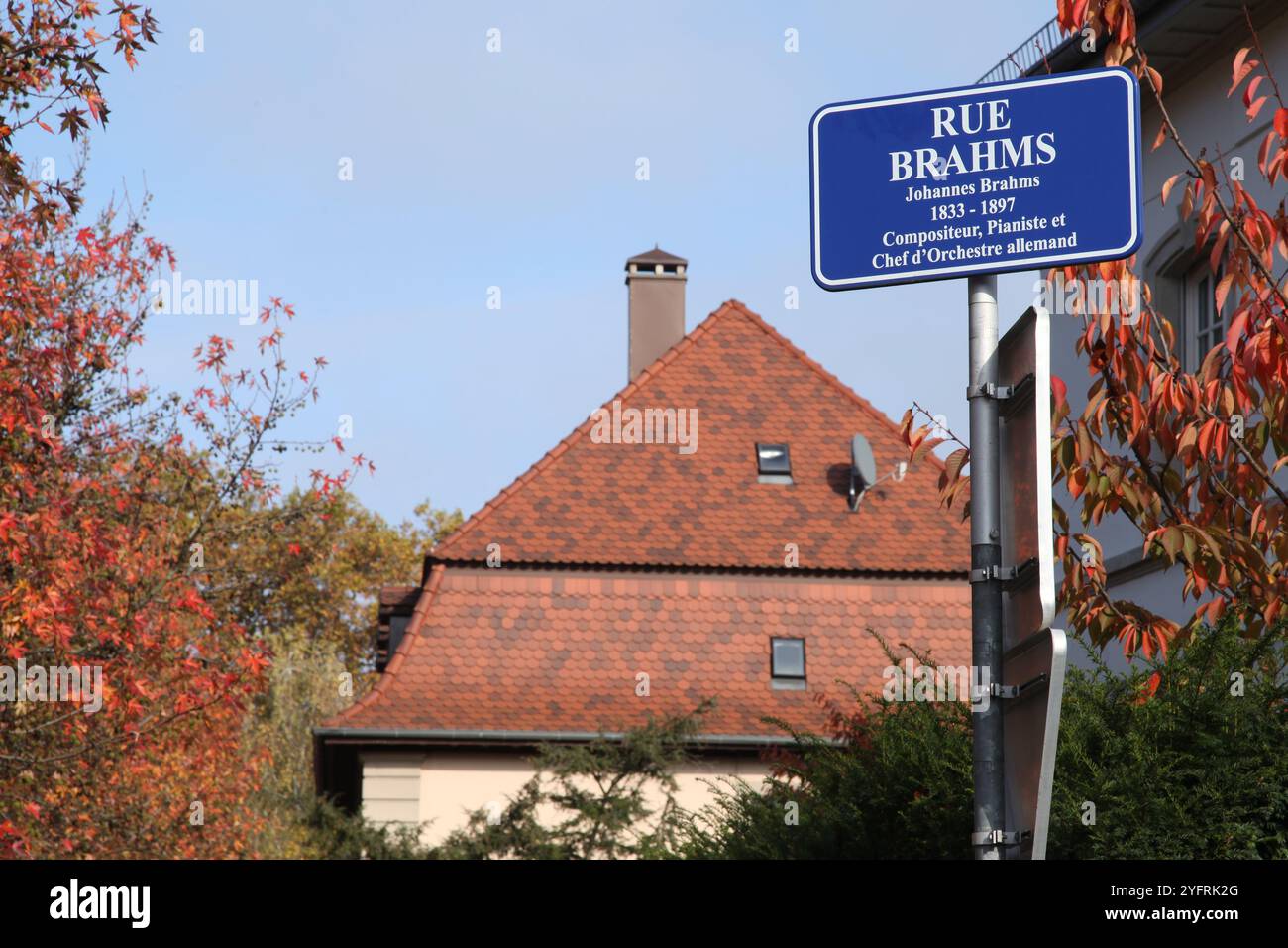 French blue street sign for Rue Brahms, Strasbourg, France, 2024 Stock ...