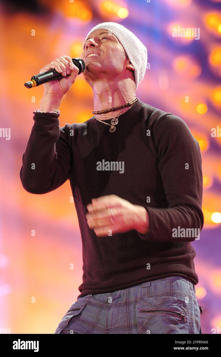 Verona Italy 18/09/2004 : Raf,Italian singer,during the television show ...