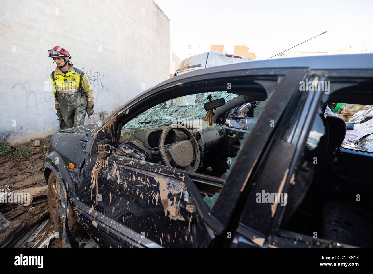 Valencia, Spain. 2nd Nov, 2024. A volunteer firefighter from ...