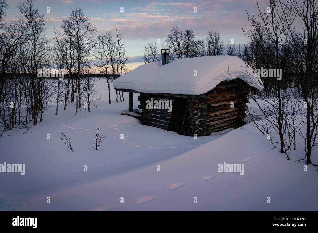Log cabin finalnd hi-res stock photography and images - Alamy