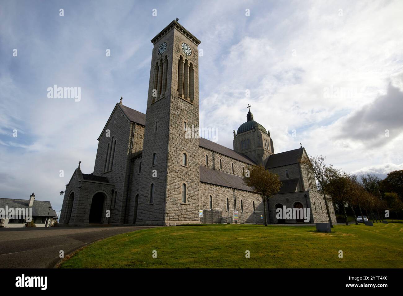 sacred heart church carndonagh, county donegal, republic of ireland ...