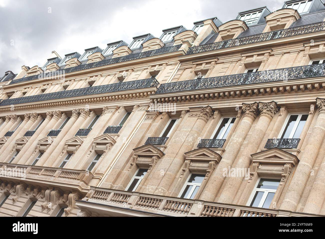 Classic stone buildings in Paris Stock Photo - Alamy