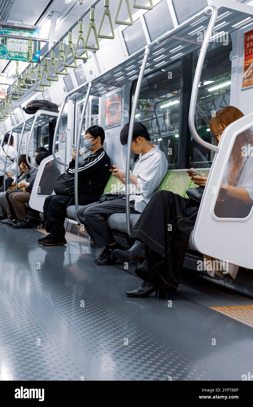 Photo subway train hi-res stock photography and images - Alamy