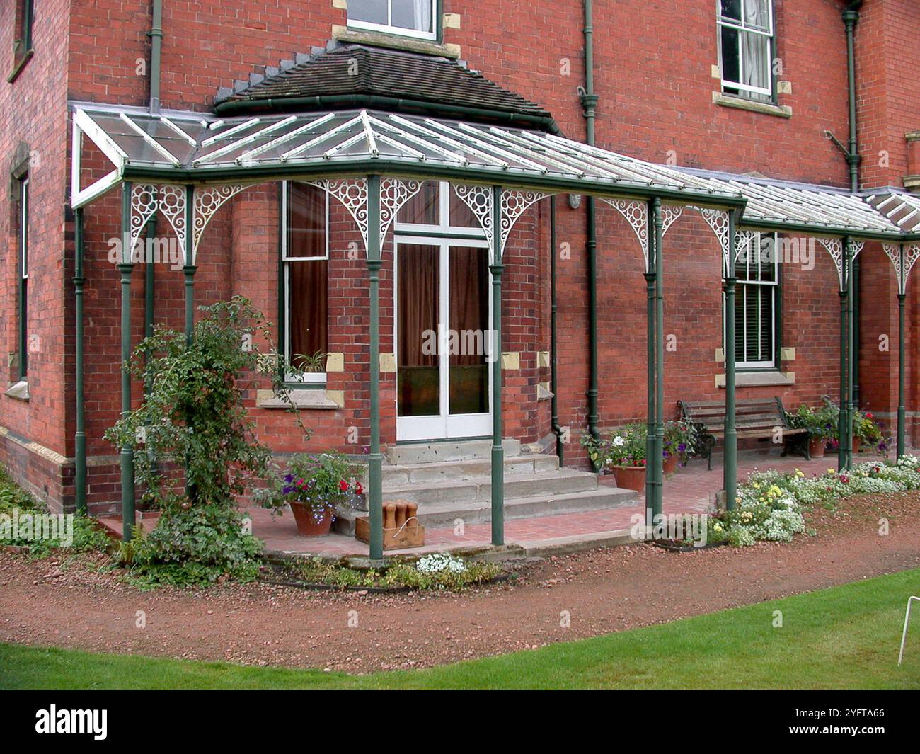 Classical victorian hi-res stock photography and images - Alamy