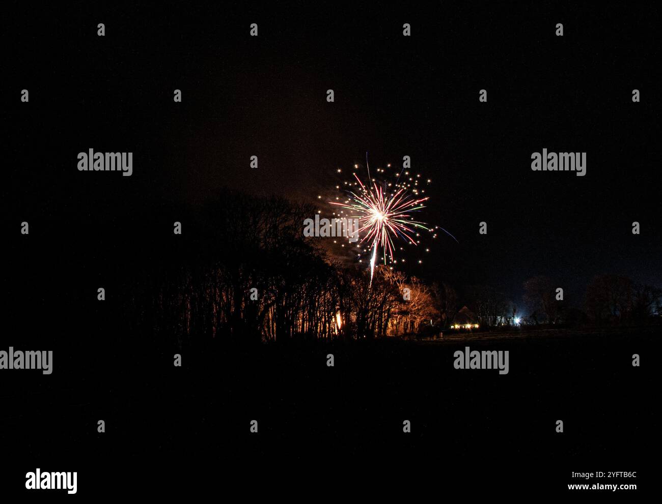 Fireworks against a dark sky dwell 4th july bonfire night new year ...