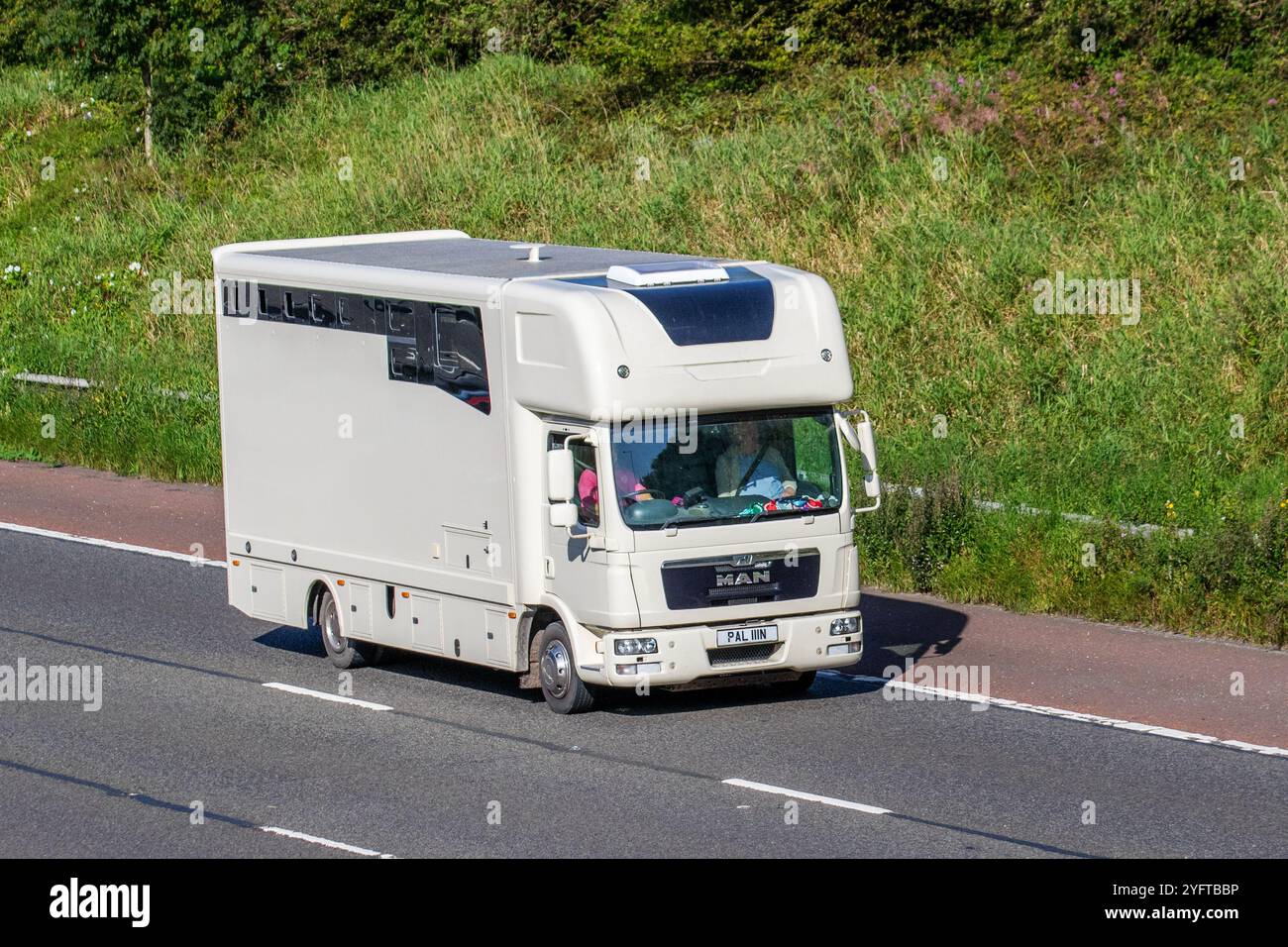 White box van uk motorway hi-res stock photography and images - Alamy