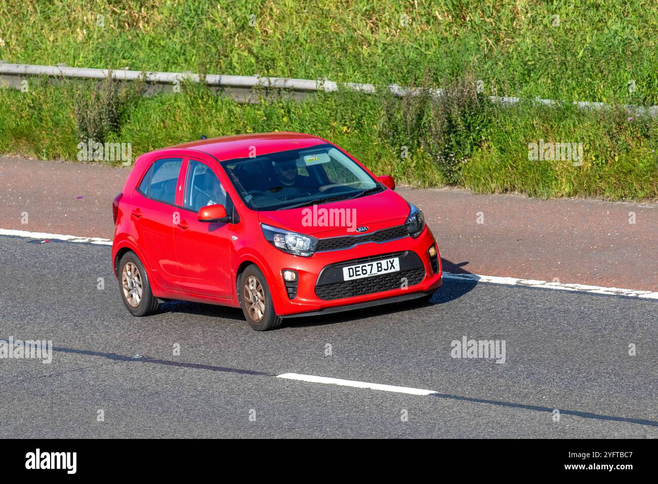 Hatchback petrol 998 cc hi-res stock photography and images - Alamy