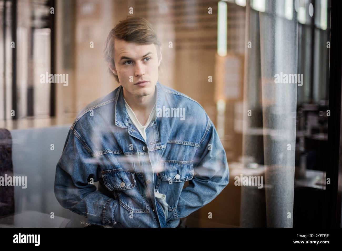 Berlin, Germany. 05th Nov, 2024. Ludwig Simon, actor, photographed ...
