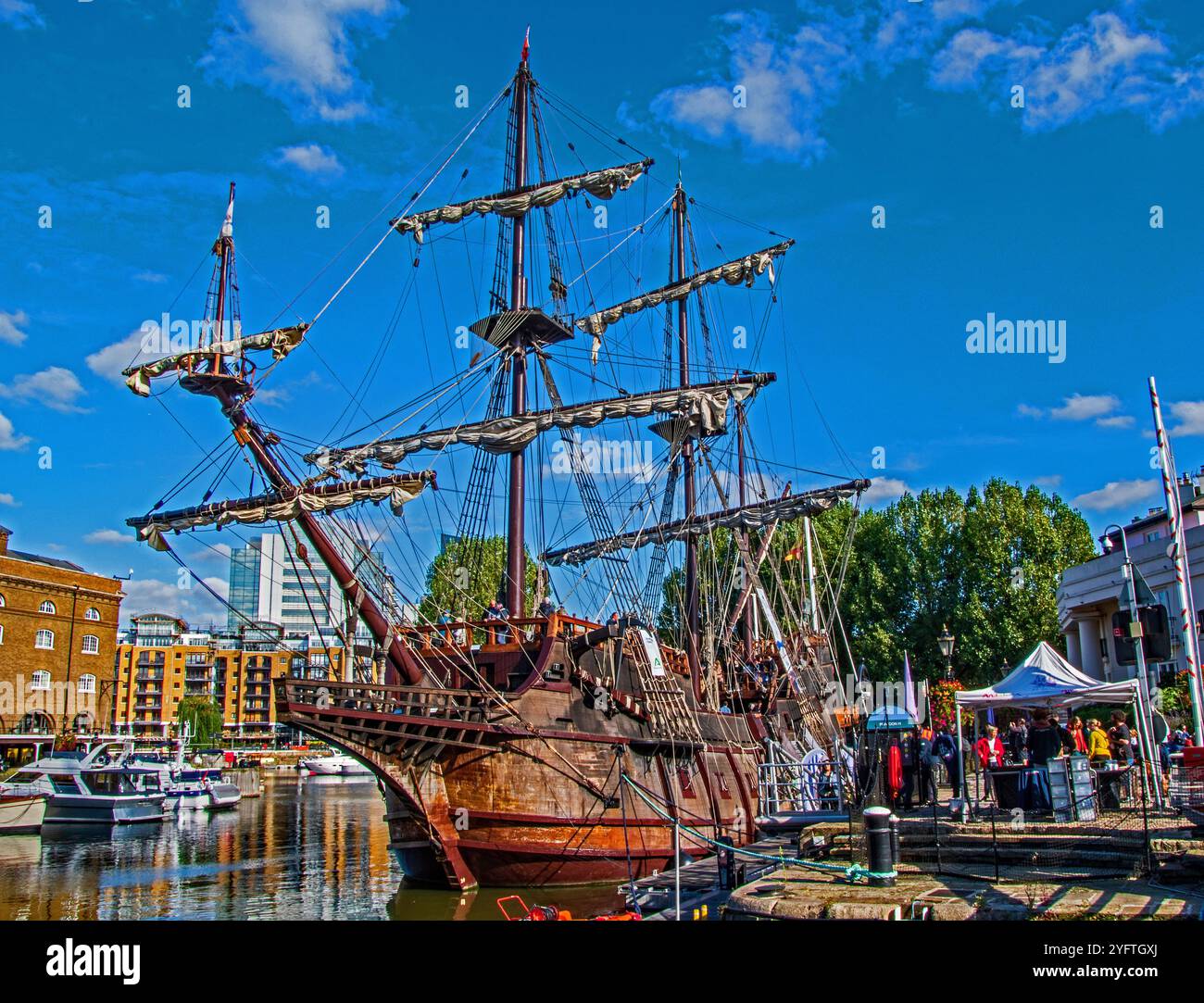 St katherines dock history hi-res stock photography and images - Alamy
