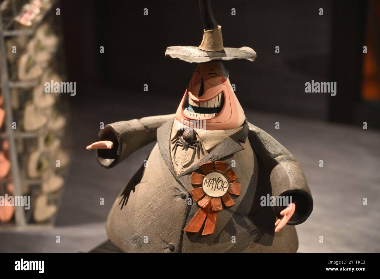 The Mayor puppet from The Nightmare Before Christmas movie by Tim ...