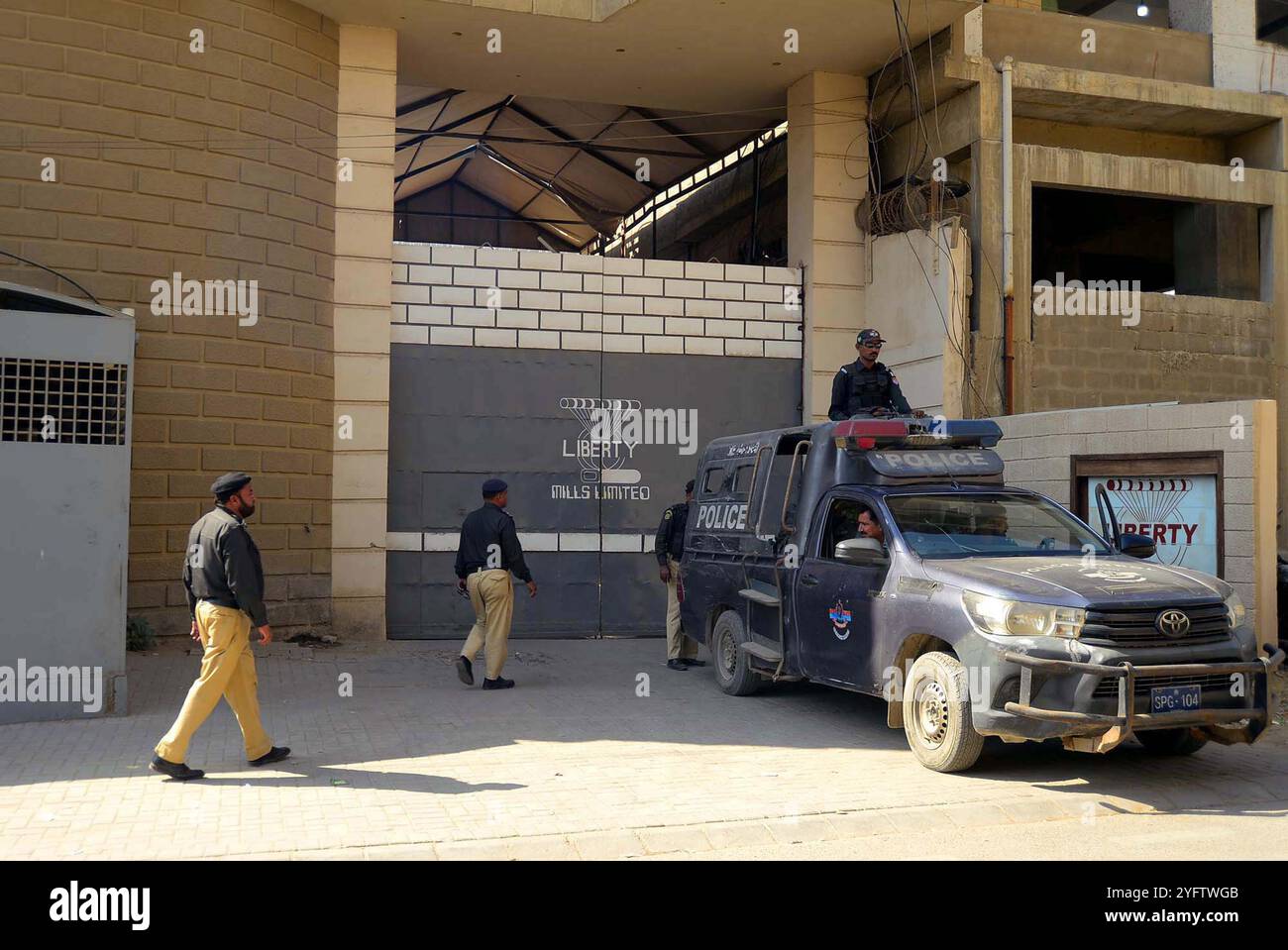 KARACHI, PAKISTAN, NOV 05: View of site while security officials are ...