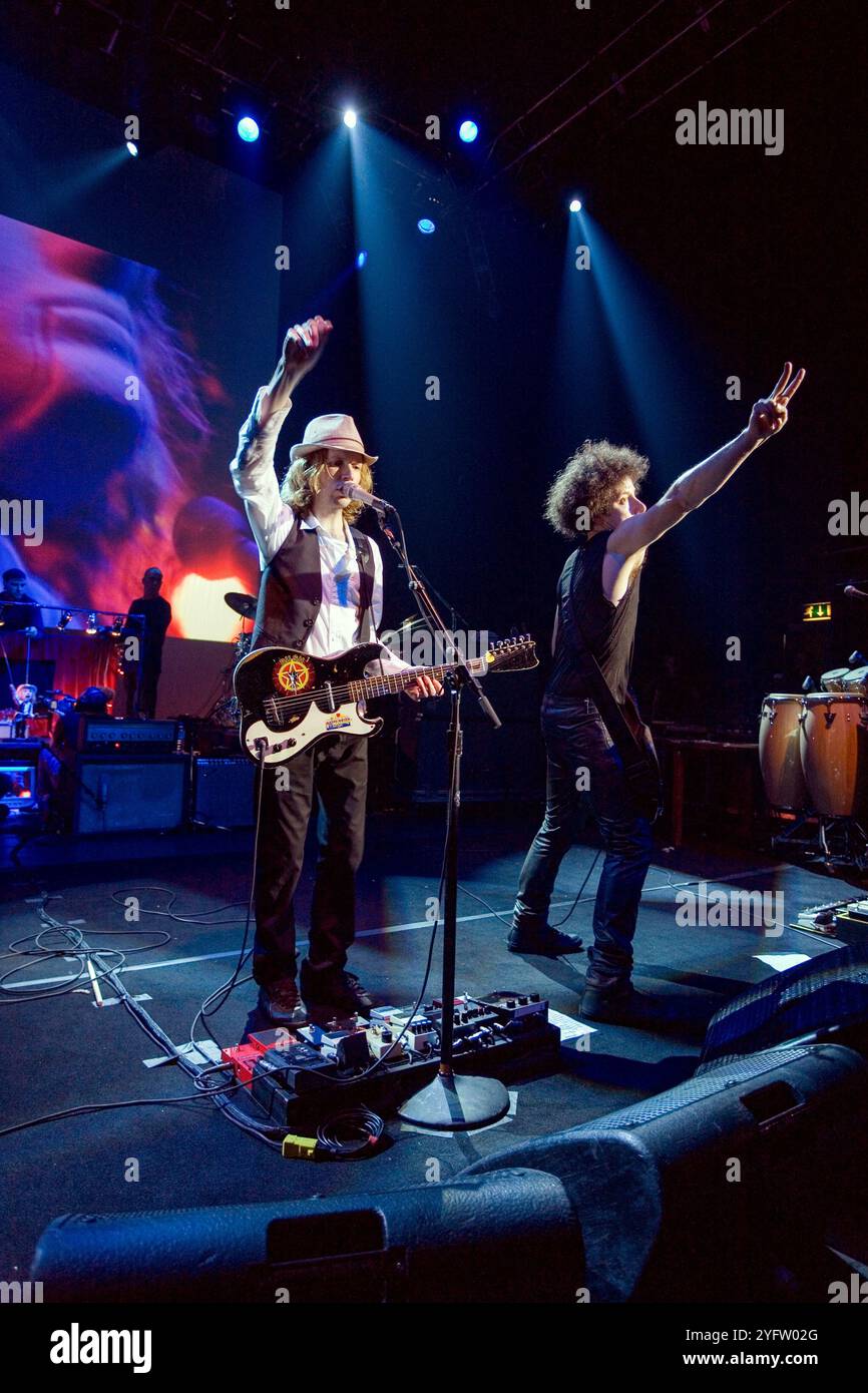 Beck puppets hi-res stock photography and images - Alamy