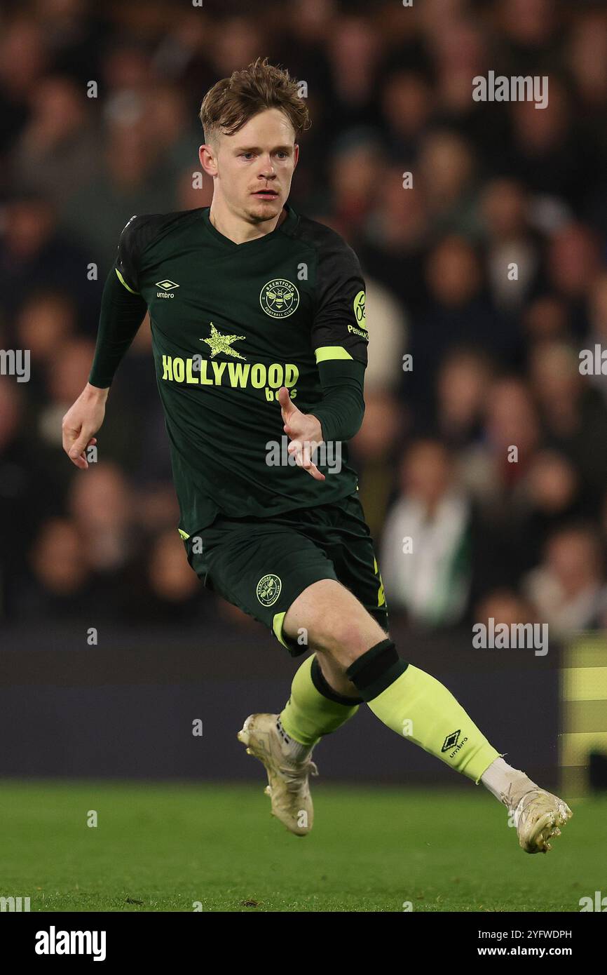 Lewis potter brentford hi-res stock photography and images - Alamy