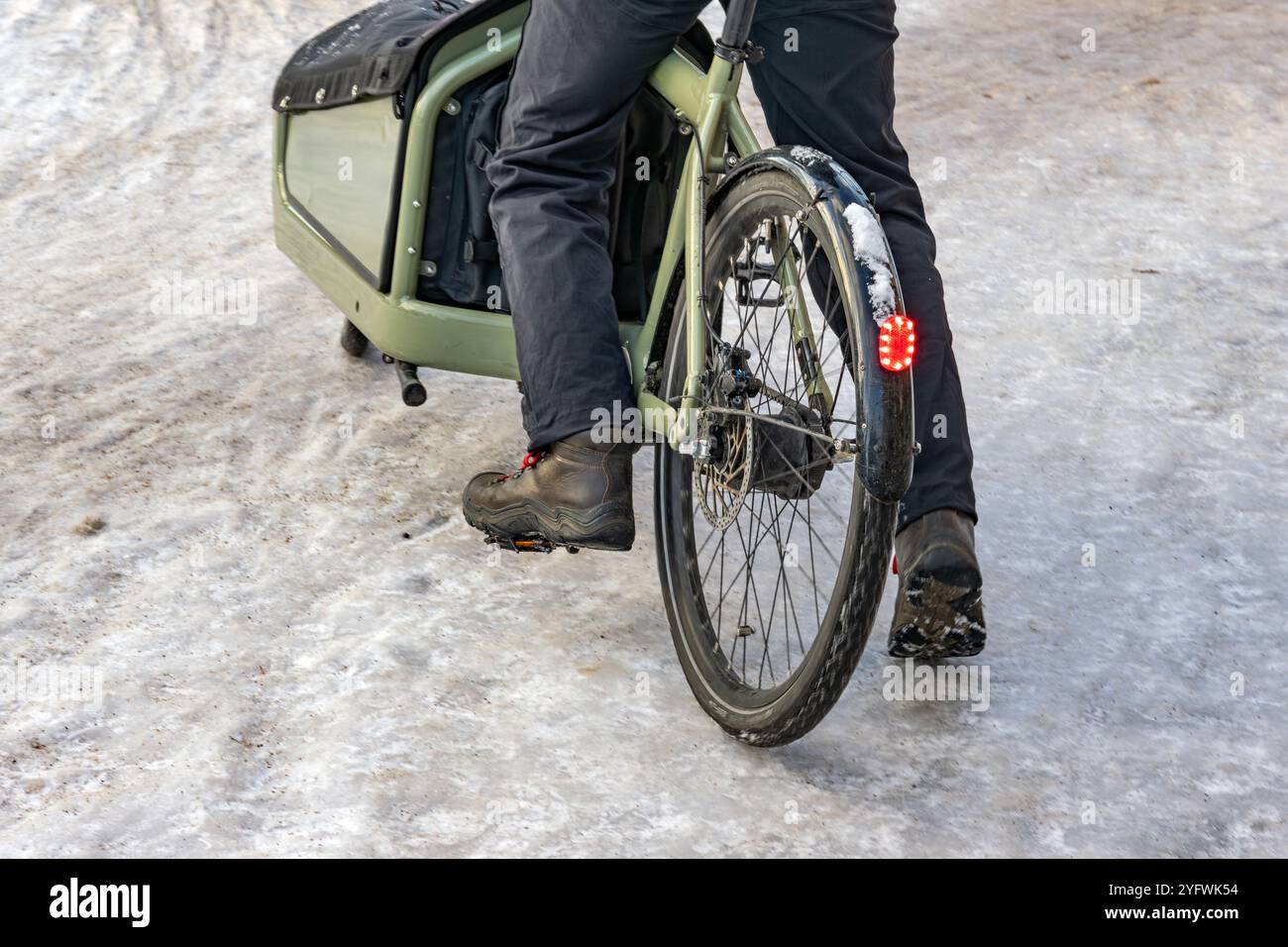 Cargo vehicle on outdoor road hi-res stock photography and images - Alamy