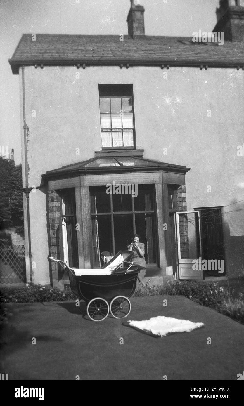 1950s coach hi-res stock photography and images - Alamy