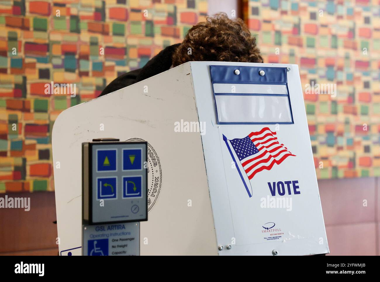 Major booth hi-res stock photography and images - Alamy