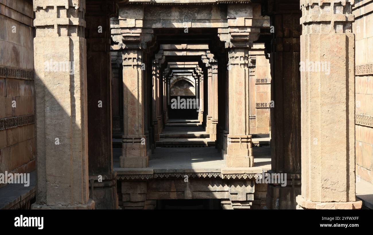 Bai Harir Vav stepwell in Ahmedabad, Gujarat, India Stock Photo - Alamy