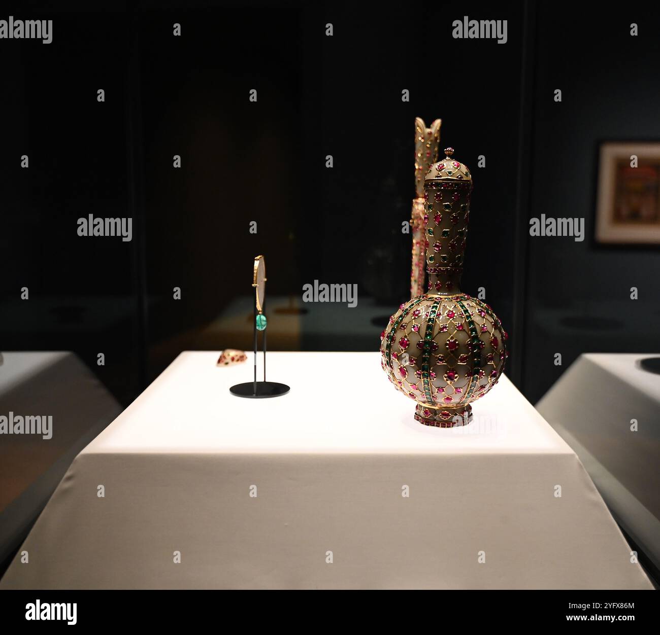 The Great Mughals: Art, Architecture and Opulence – a major new ...