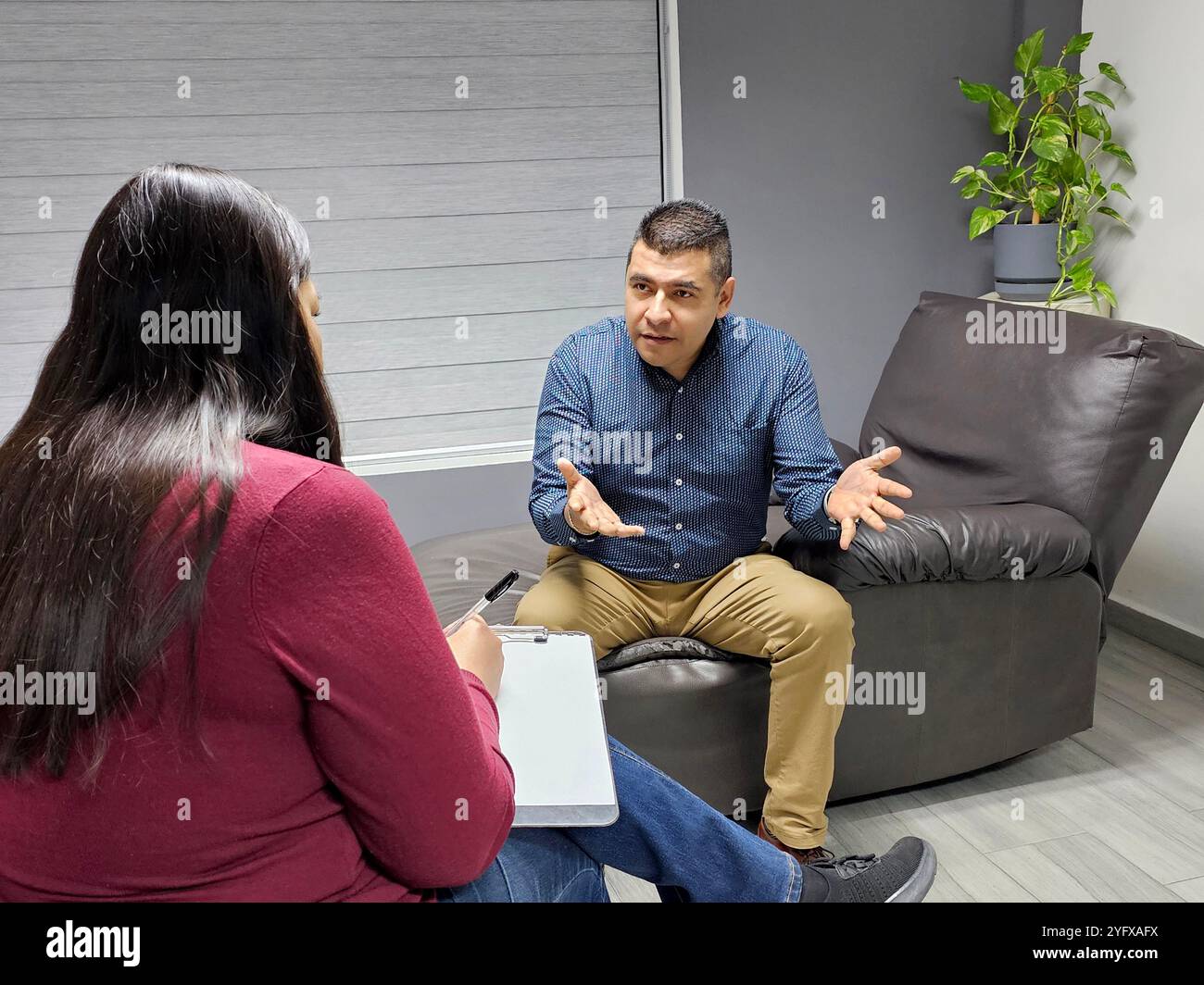 Divorced single man, 40 years old, dark-skinned, takes psychological ...