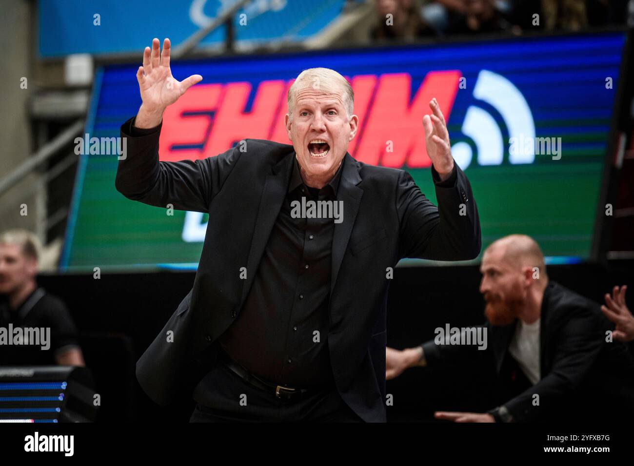 John Patrick (MHP Riesen Ludwigsburg, Head-Coach) / GER, MHP Riesen ...