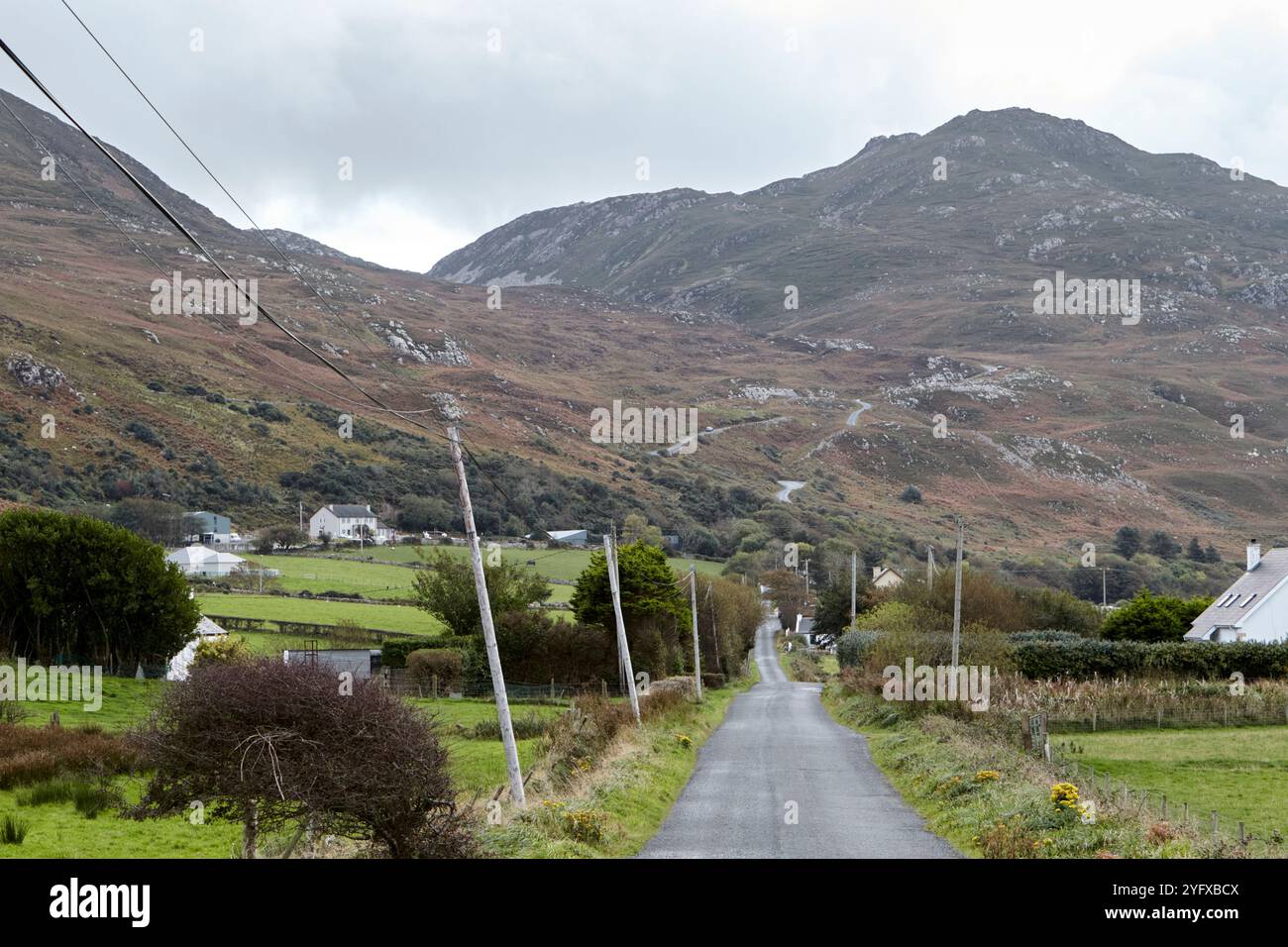 road leading up to the gap of mamore, county donegal, republic of ...