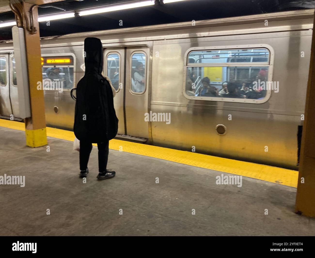 Weekend ridership in the New York subway at 34th Street-Penn Station on ...