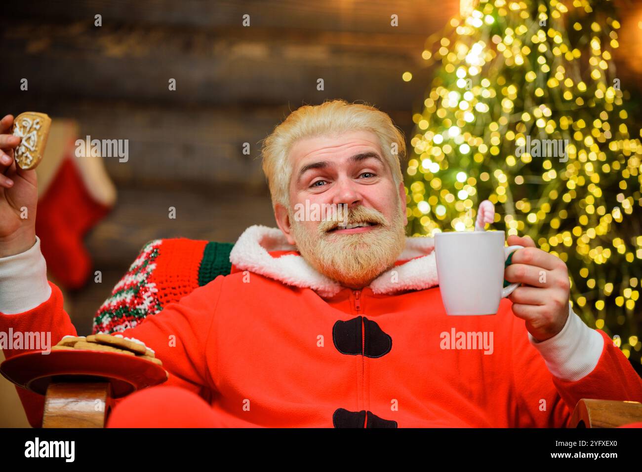 Gingerbread man christmas cookies mug hi-res stock photography and ...