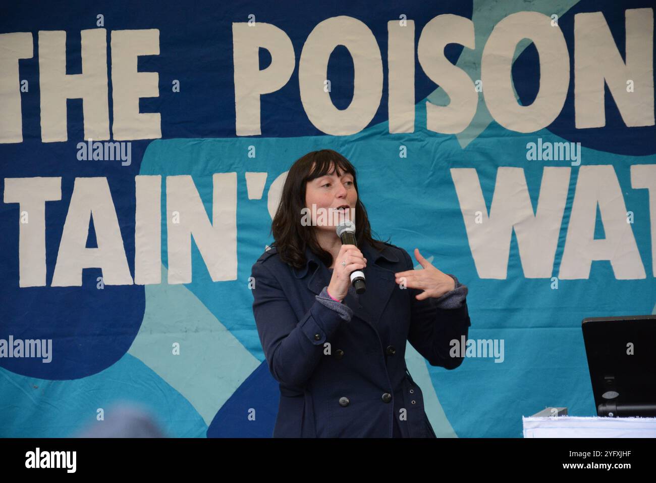 Nicola Cutcher speaks at The River Action March for Clean Water in ...