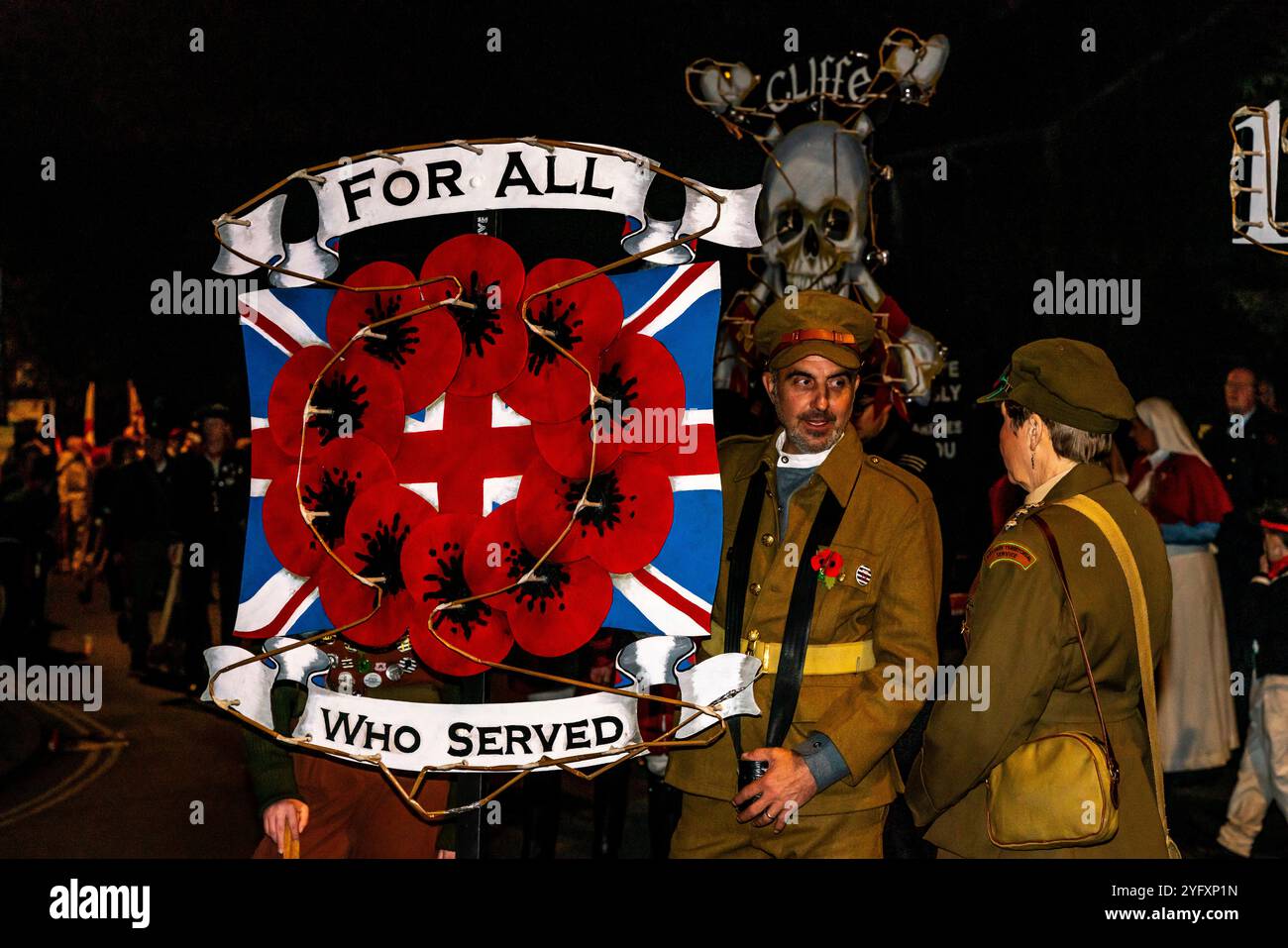 Lewes, UK. 5th Nov, 2024. Local people celebrate Guy Fawkes Night ...