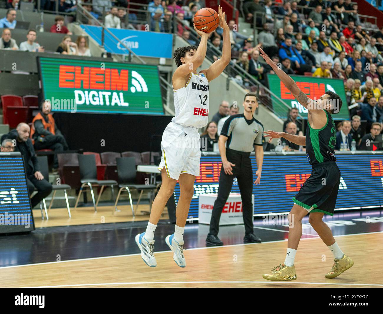 Lenny Anigbata (MHP Riesen Ludwigsburg, #12), GER, MHP Riesen ...
