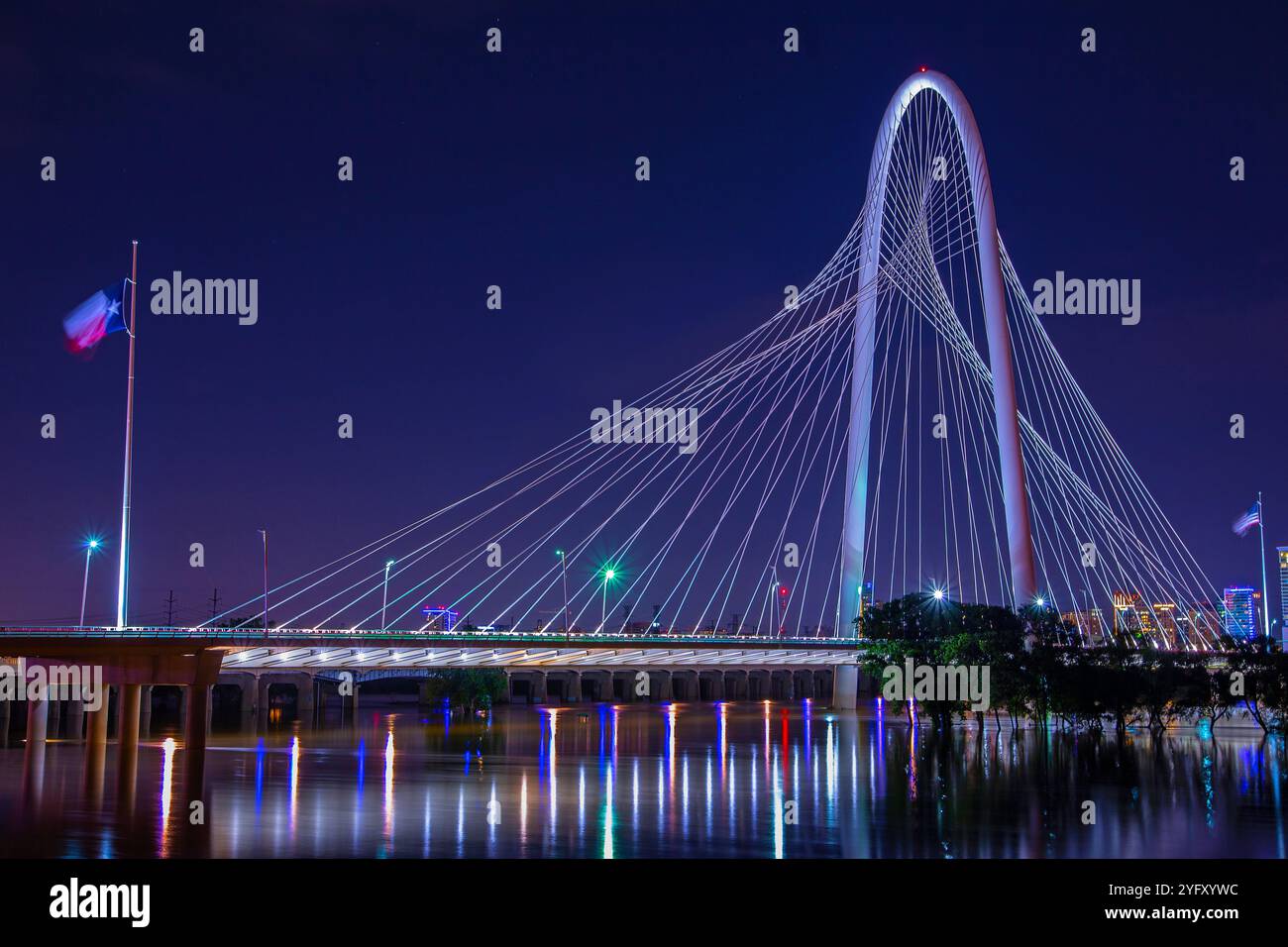 Sparkling flood hi-res stock photography and images - Alamy
