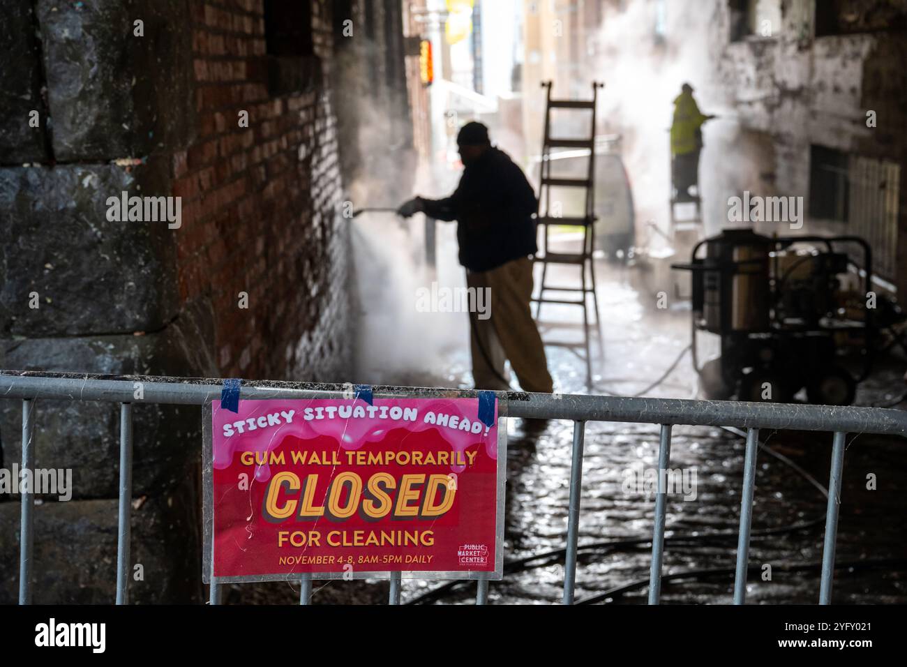 Seattle, USA. 5th Nov, 2024. Day two of the 4-day cleaning of the ...