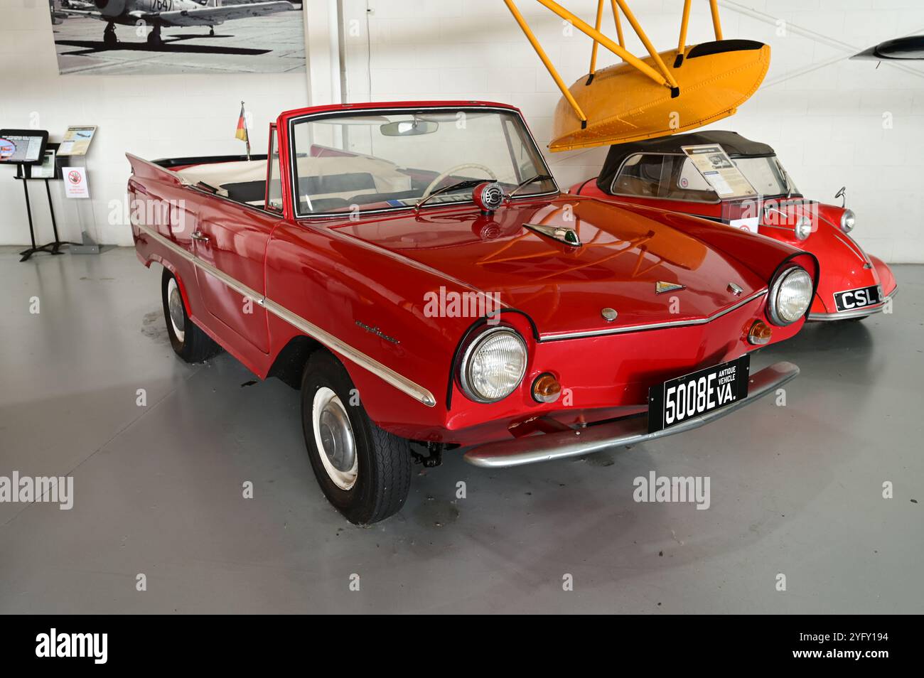 Car navigation 1960s hi-res stock photography and images - Alamy