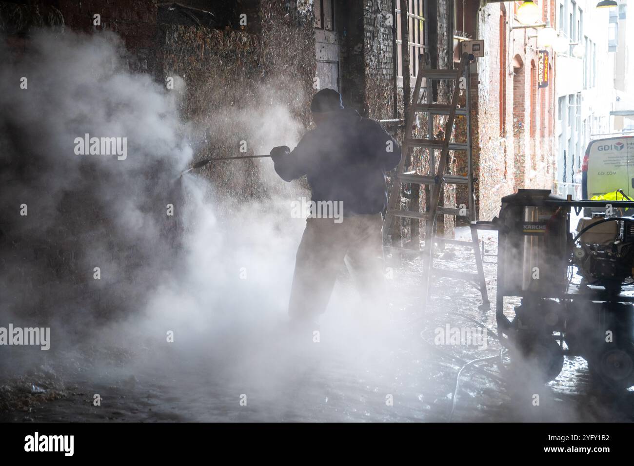 Seattle, USA. 5th Nov, 2024. Day two of the 4-day cleaning of the ...