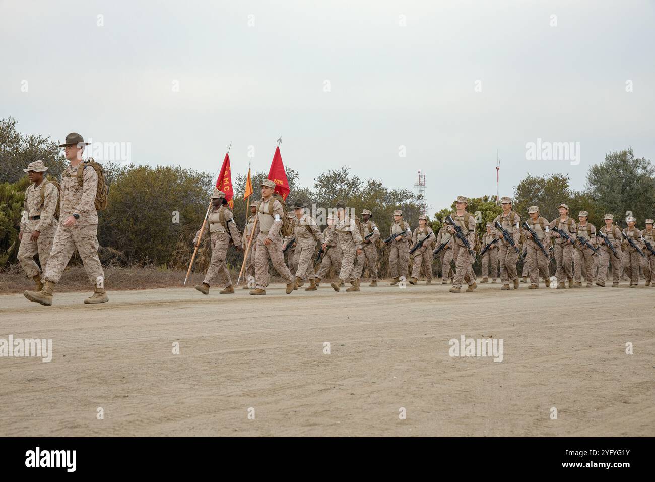 U.S. Marine Corps recruits with Fox Company, 2nd Recruit Training ...