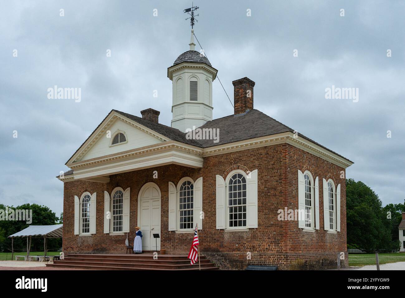 Colonial williamsburg courthouse hi-res stock photography and images ...