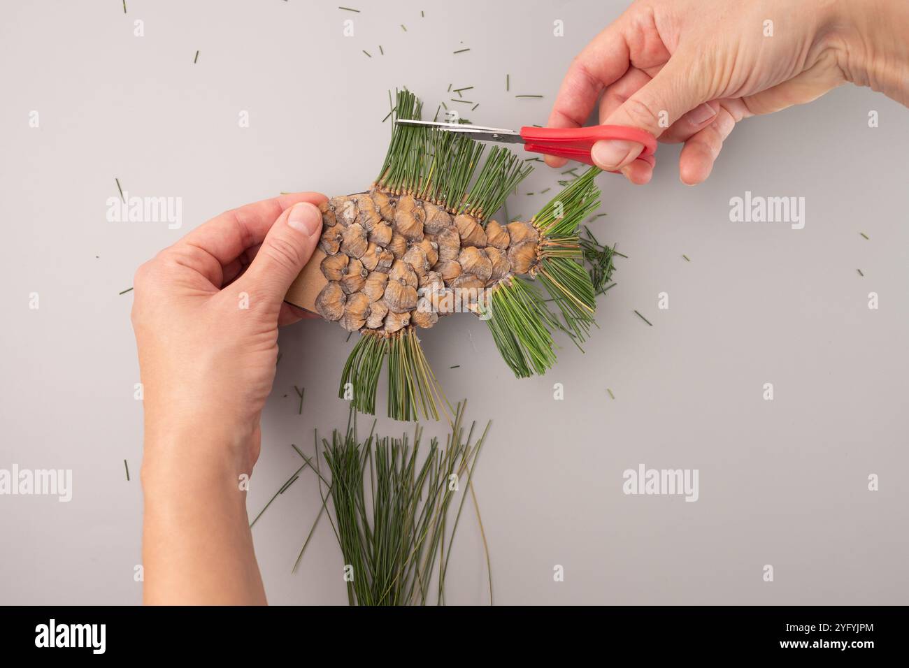 Kid friendly scissors hi-res stock photography and images - Alamy