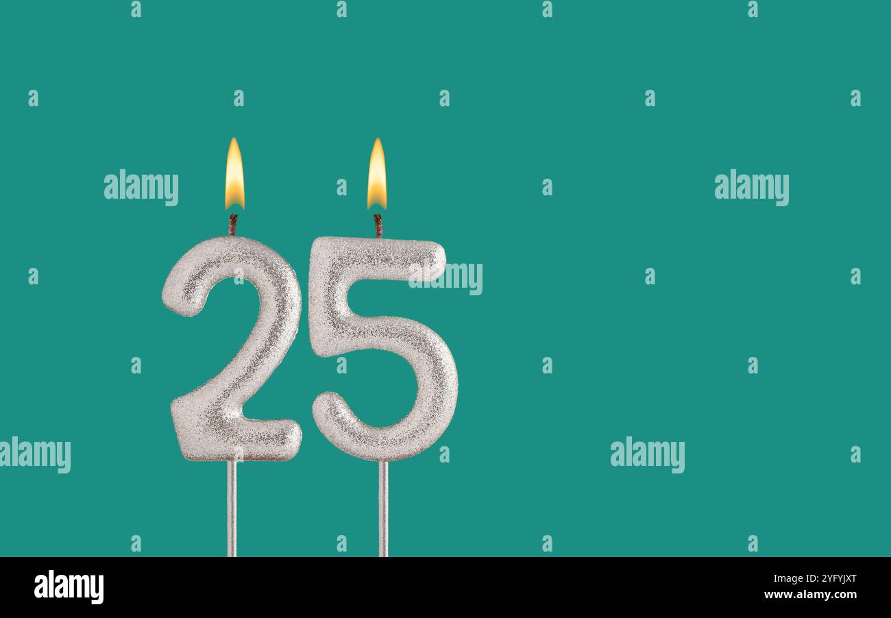 Birthday candle number 25 - Card on a green background Stock Photo - Alamy