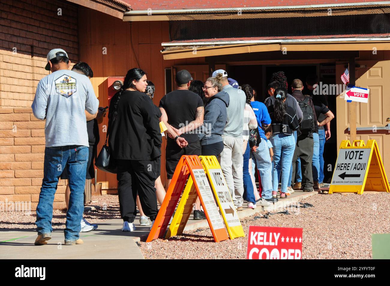 Mesa, Arizona, USA. 5th Nov, 2024. Voters across Arizona turned out in ...